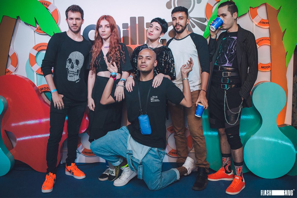 Chilli Beans abre 87 oportunidades de trabalho no Brasil - Vaga de Emprego